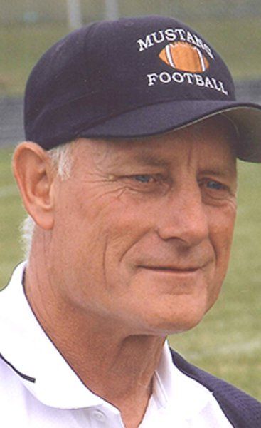 Mustang Coaching Great Tom Henson Began as a Husky | Geauga County ...