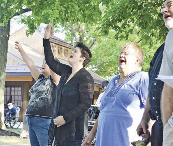 Area Churches Unite to Pray for America | Geauga County Maple Leaf