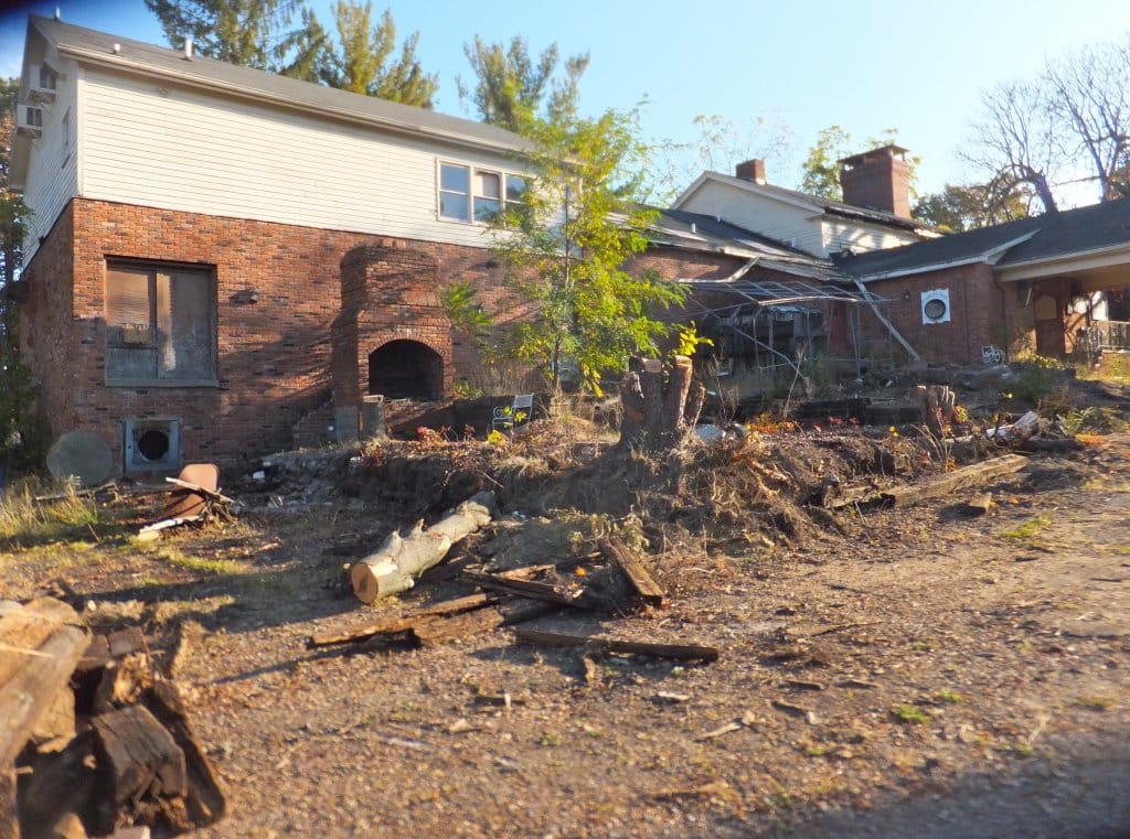 Clean-up of Historic Burton Fox Inn Underway | Geauga County Maple Leaf