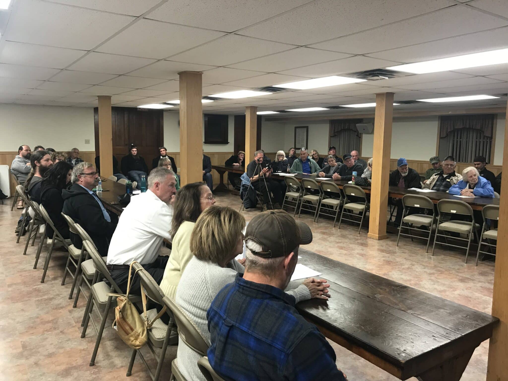 Trucking Amendment Raises Ire in Troy | Geauga County Maple LeafGeauga ...