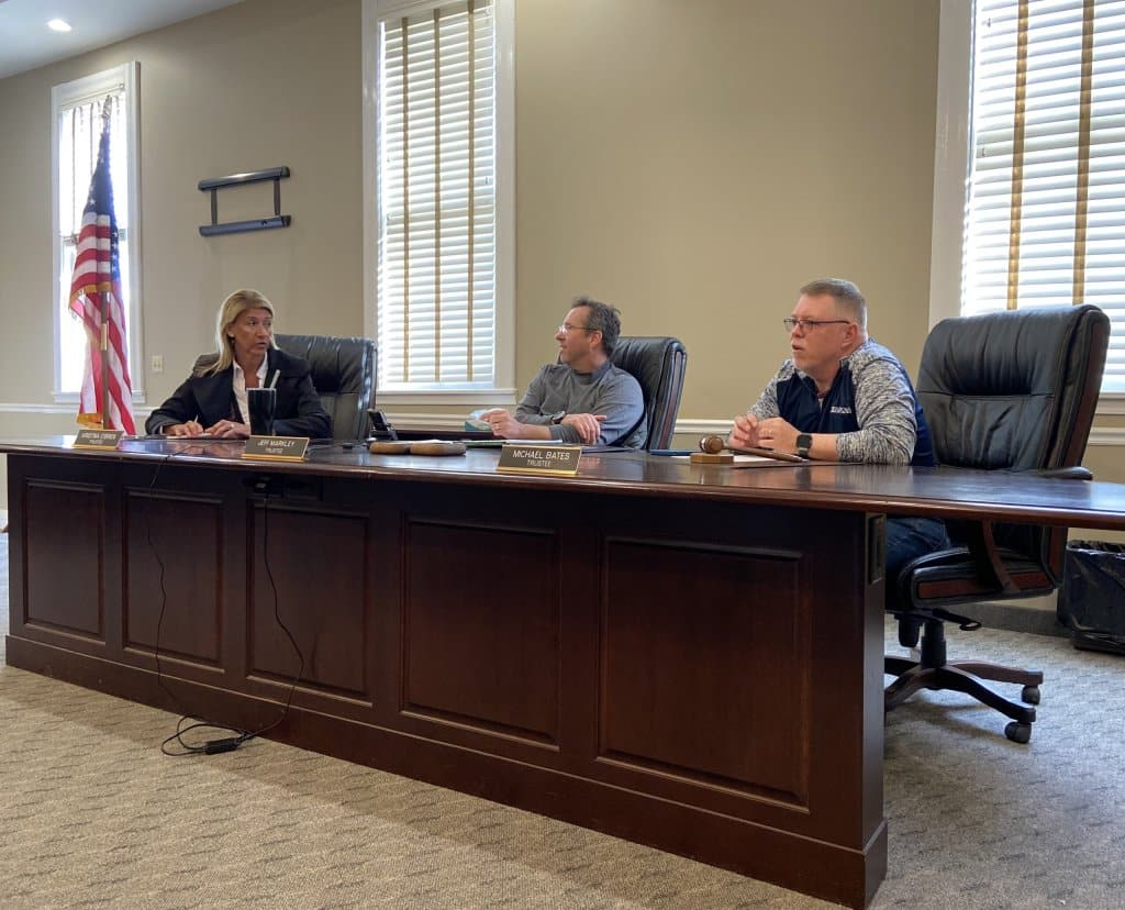 Bainbridge Trustees Look to Renovate Town Hall | Geauga County Maple Leaf