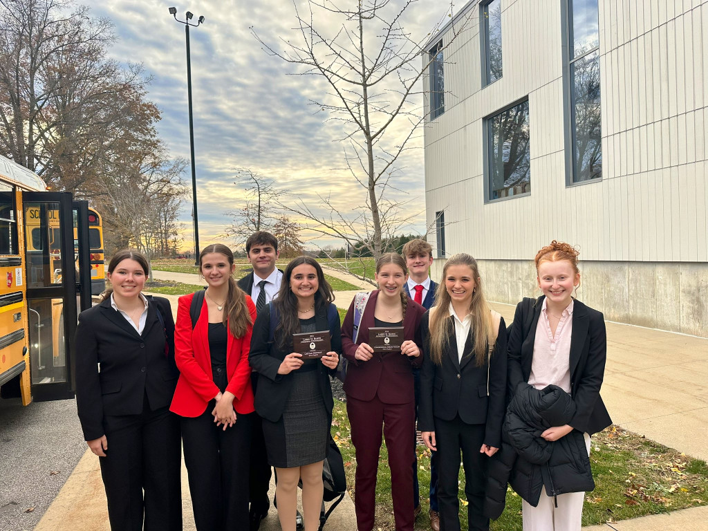 Kenston School News | Geauga County Maple Leaf