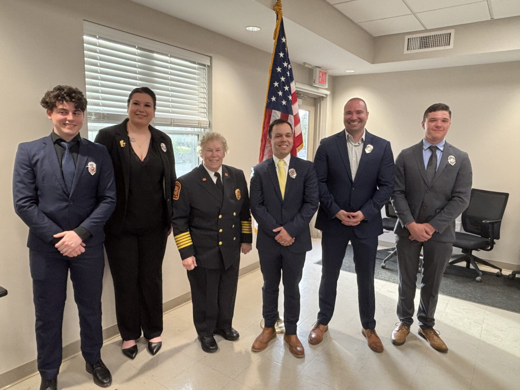Bainbridge FD Gears Up for Busy Season | Geauga County Maple Leaf